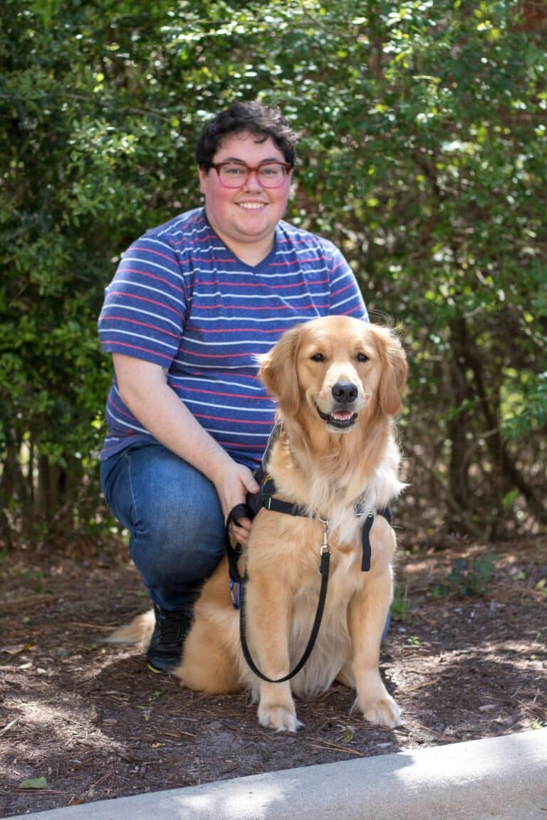 Ari Berntsen & WARREN - paws4people / ADDIE's Way - Assistance Dog ...